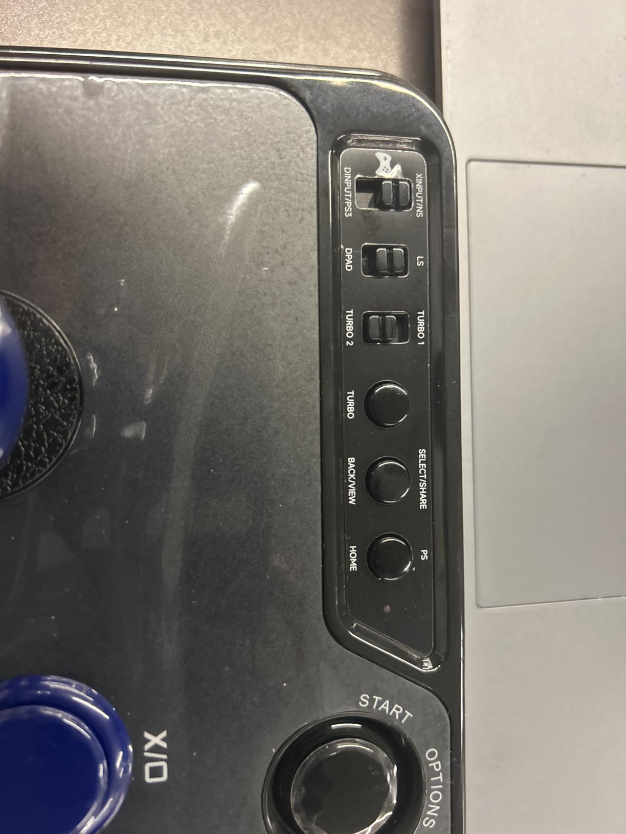 10 Best Adaptive Gaming Controllers for One-Handed Play (May 2026)